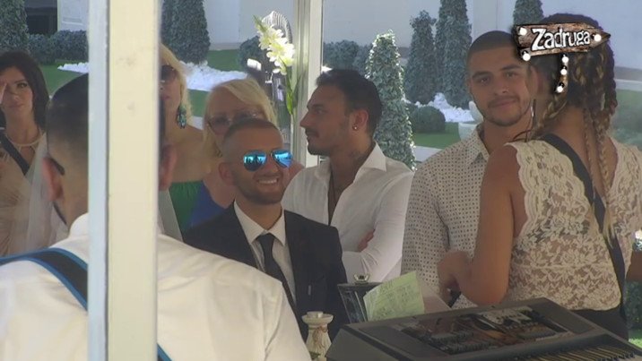 pink.rs | MLADENCI IZGOVORILI SUDBONOSNO 'DA'! Počinje svadbeno veselje u 'Zadruzi'! (VIDEO)
