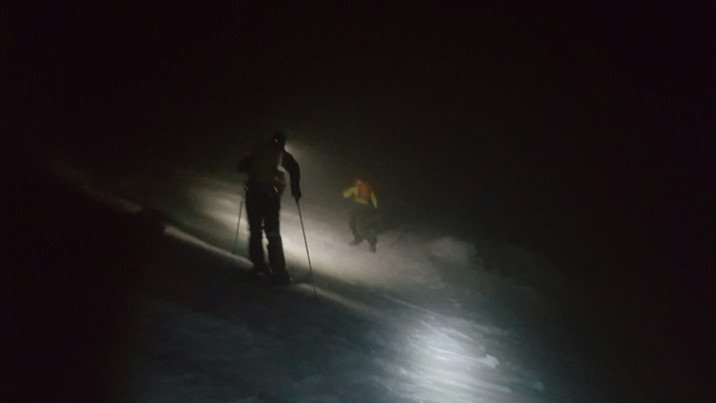 pink.rs | NOVA GODINA KAO U HOROR FILMU: Turista se zaglavio u magli na ...