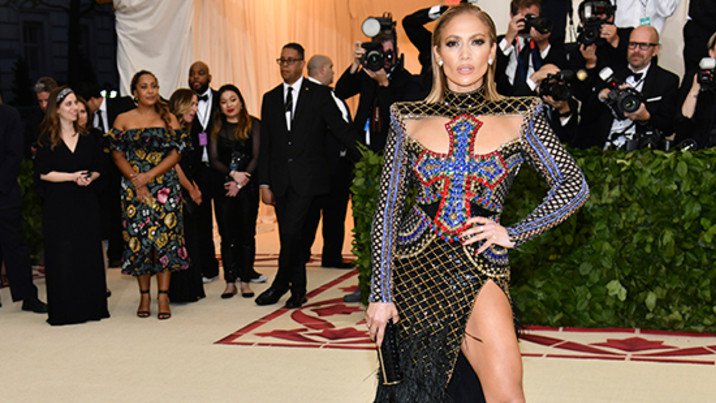 pink.rs | GENI SU ČUDO! Dženifer Lopez je prava SE*S BOMBA, a tek da ...