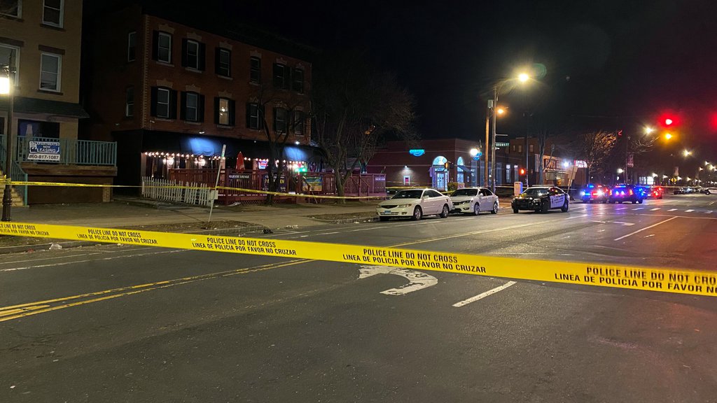 pink.rs | PUCNJAVA U DŽORDŽIJI - Dve osobe ubijene, četiri ranjene! ISPALJENO VIŠE OD 150 HITACA