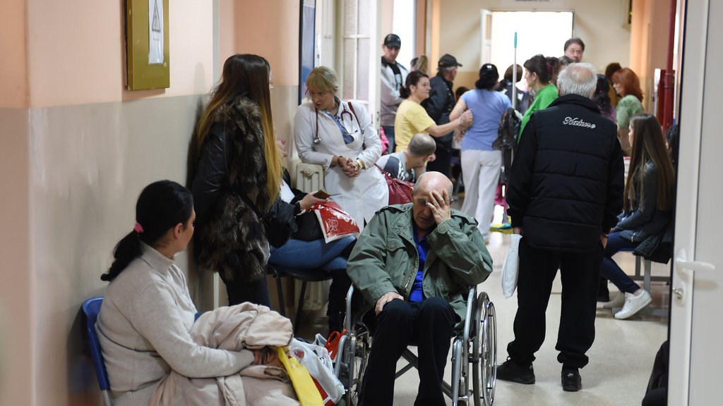 EVO KAKO MOŽETE DA PROVERITE DA LI VAM JE ZDRAVSTVENA OVERENA: Brz i ...