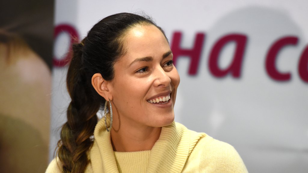 pink.rs | HVALA TI, ANA! Za Srbiju od Ivanovićeve 35 RESPIRATORA - BRAVO!