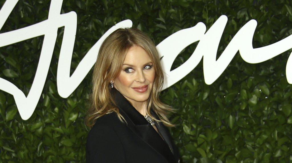 Kajli Minog (56) priprema autobiografsku knjigu i razmišlja o ...