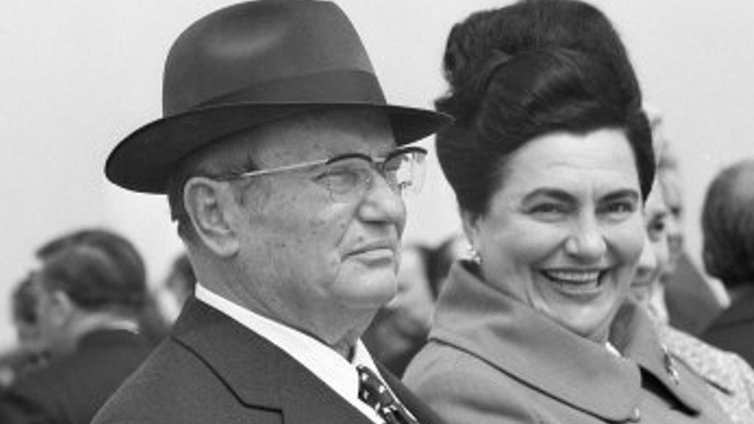 TITOV STIL I ESTETIKA MOĆI: Evo kako je izgled postao deo njegovog ...