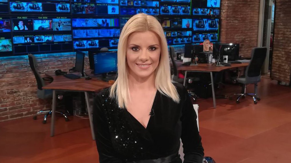 pink.rs | "TREBA BITI POZITIVAN, NEGATIVNOST UNIŠTAVA I LEPOTU!" Voditeljka Svetlana Grubor za ...