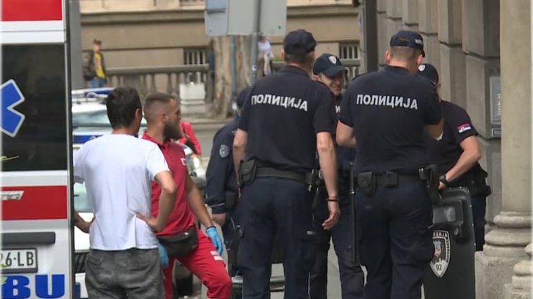 TRAGEDIJA U MARTINCIMA KOD SREMSKE MITROVICE: Dve žene pronađene mrtve u kući | pink.rs