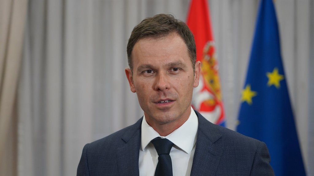 Mali: 'Er Srbija' je simbol uspeha cele naše zemlje | pink.rs