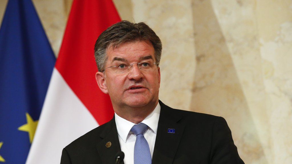 MIROSLAV LAJČAK: Održan drugi sastanak Radne grupe Beograda i Prištine ... MIROSLAV LAJČAK: Održan drugi sastanak Radne grupe Beograda i Prištine ...