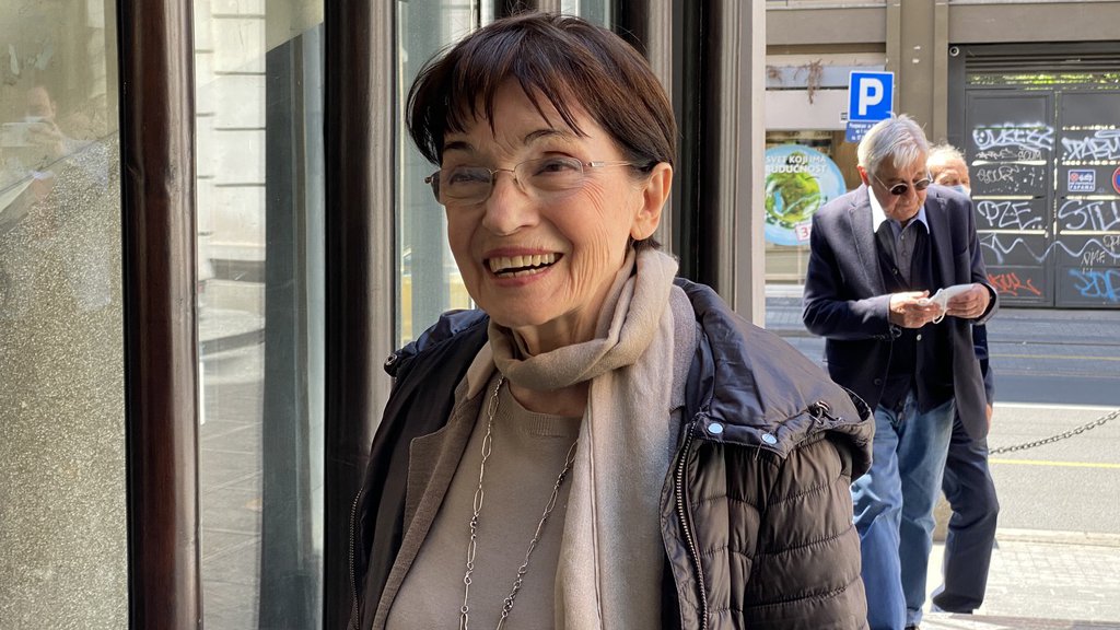 GODINE SU SAMO BROJ ZA NJU! Rada Đuričin je nedavno ležala u bolnici, a ...