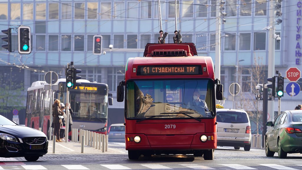 OVA LINIJA GRADSKOG PREVOZA OD DANAS MENJA TRASU: Evo kako će narednih ...
