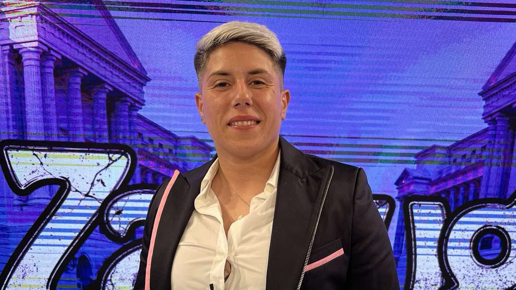 DA LI BI JE NEKO PREPOZNAO?! Matora objavila fotku iz detinjstva ...