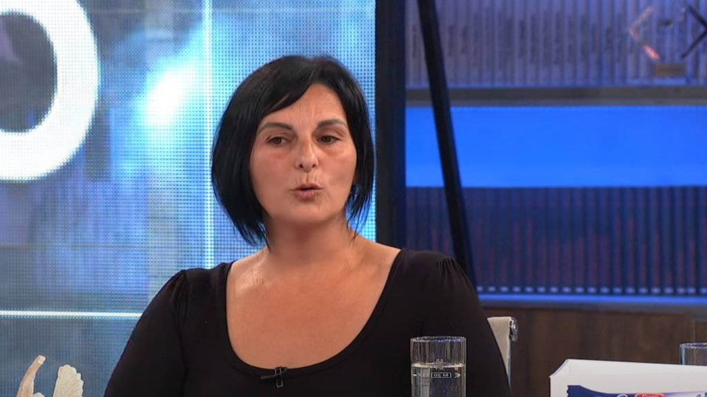 POTRESNA ISPOVEST MAJKE ČIJA ĆERKICA JE BILA ŽRTVA PEDOFILA - Monstrum iz komšiluka dirao joj ...