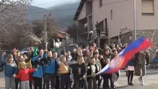 pink.rs | STEFKO, STEFKO! PRIZOR ZA SUZE: Pogledajte kako su drugari s ...