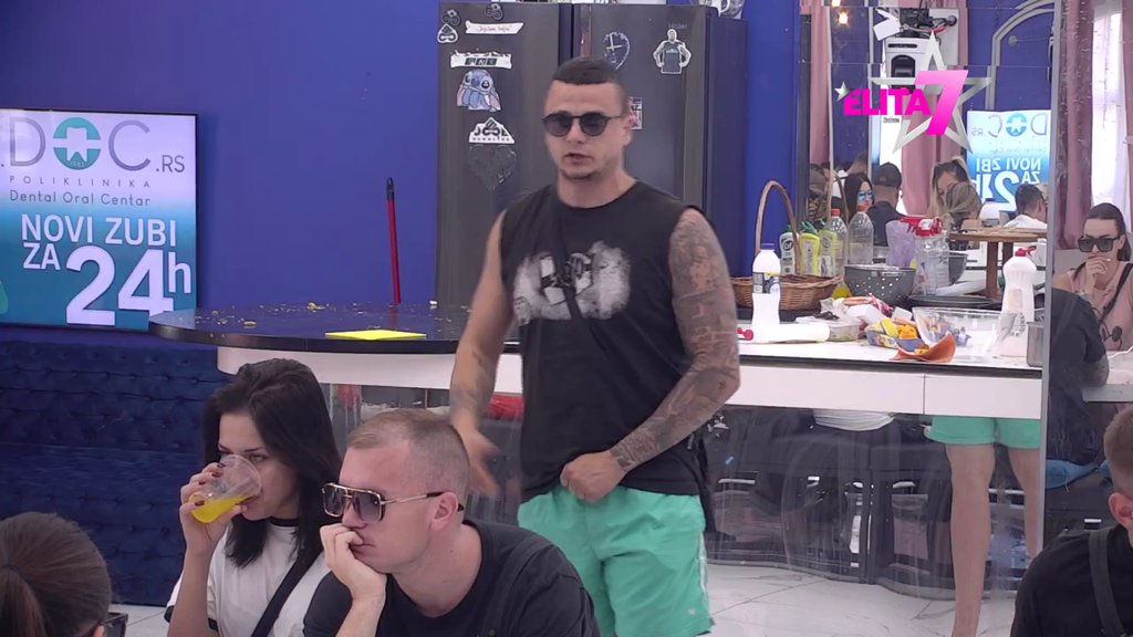 PALO JAVNO IZVINJENJE! Terza se pokajao za sve što je izgovorio Lejdi Di, pa joj zatražio ...