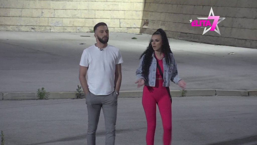 'LJUBOMORNA JE JER SAM JOJ KONKURENCIJA!' Anita otkrila da Kačavenda ...