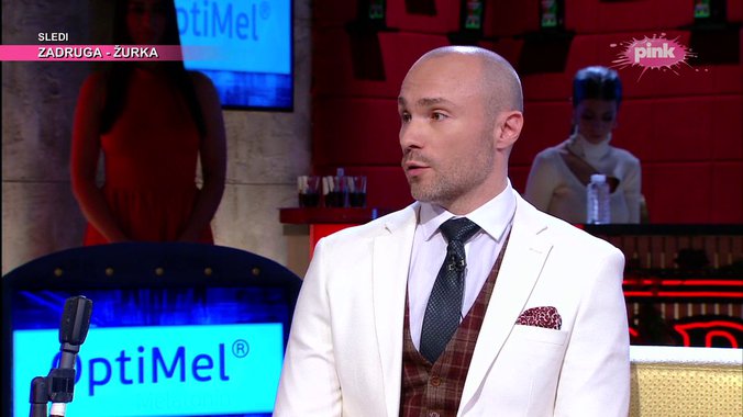 BOMBA! JEDAN OD NAJTRAŽENIJIH NEŽENJA OPET IMA DEVOJKU! Aca Sofronijević mesecima uživa pored ...