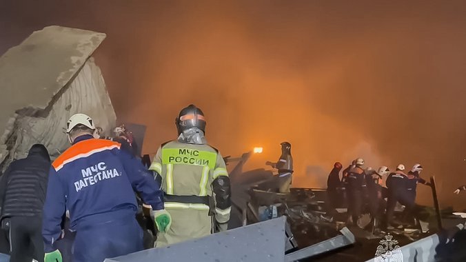 GASOVOD U PLAMENU: Stravičan požar u Dagestanu, evakuisano više od 100 ...