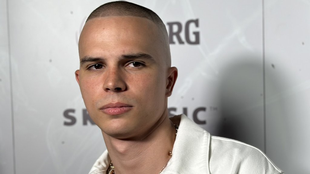 Vojaž za Pink.rs progovorio o napuštanju Generacije Zed, ali i o duetu i saradnji sa Cecom ...