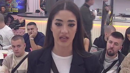 Helga se vratila na velika vrata: Anđeli izlazi para na uši zbog ...