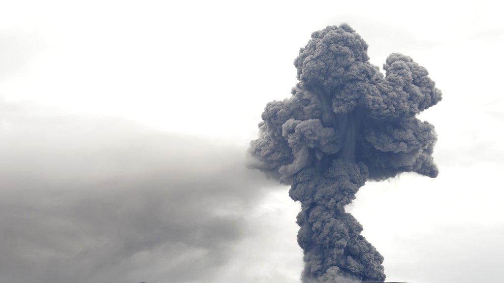 Velika erupcija vulkana Kilauea izbacila fontane lave do 300 metara ...