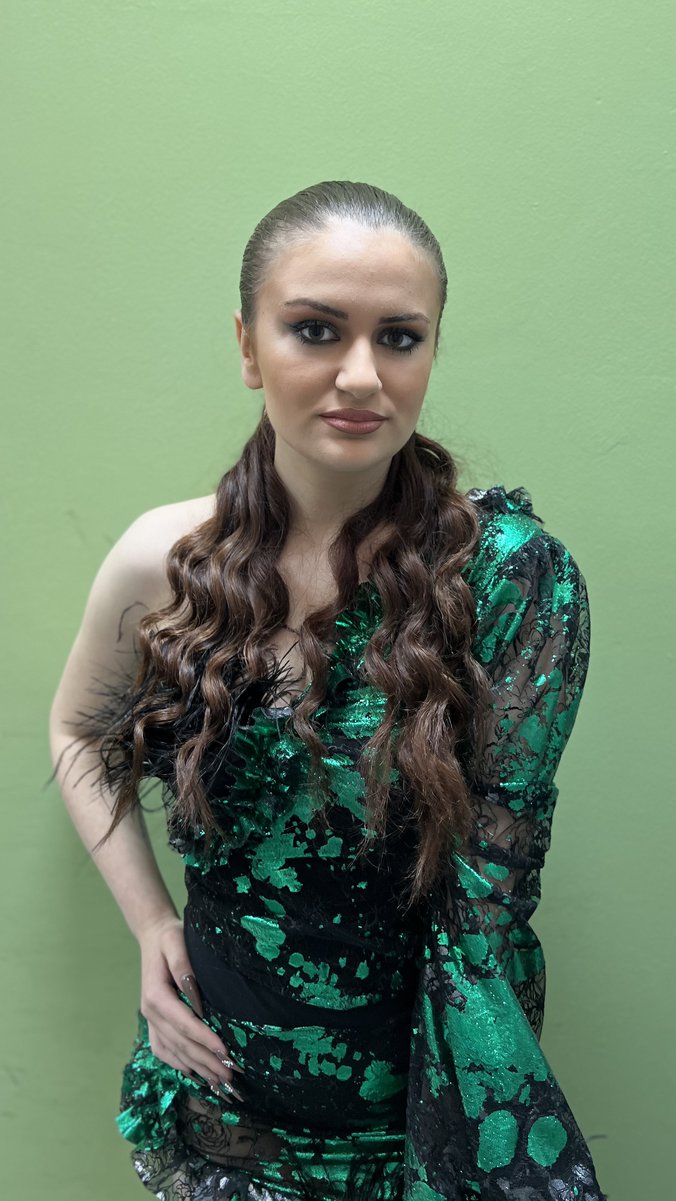 pink.rs | OVO JE NJEN PRVI RIJALITI! ONA JE NOVA UČESNICA ZADRUGE 6 ...