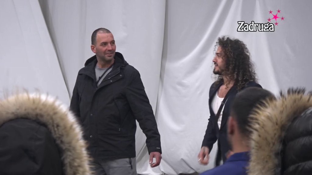 NAKON ŠEST MESECI DOŠAO KRAJ! Adam Labunski ZAUVEK napustio Belu kuću ...