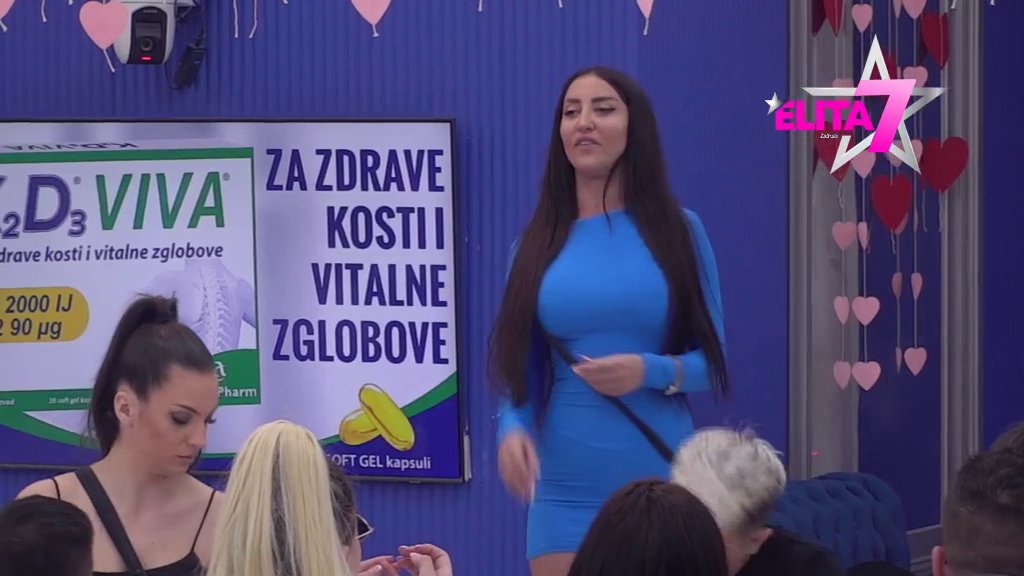 'ON JE OVDE NJENA SLUŽAVKA!' Slađa Blinda nikad niže udarila na bračni par Marinković, Ivana ...