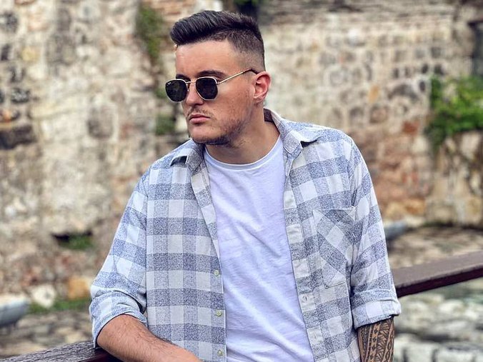 'CAR JE IZLIZAN KAO LINOLEUM!' Nakon KARAMBOLA Bilala i Cara, oglasio se Brajlovićev drug Đenis ...