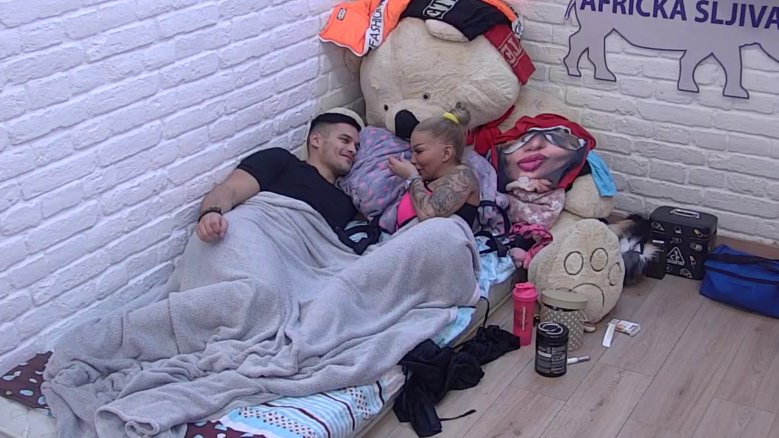 ZAMALO PROPALI U ZEMLJU! Žana i Marko šokirani žestokom akcijom Cara i ...
