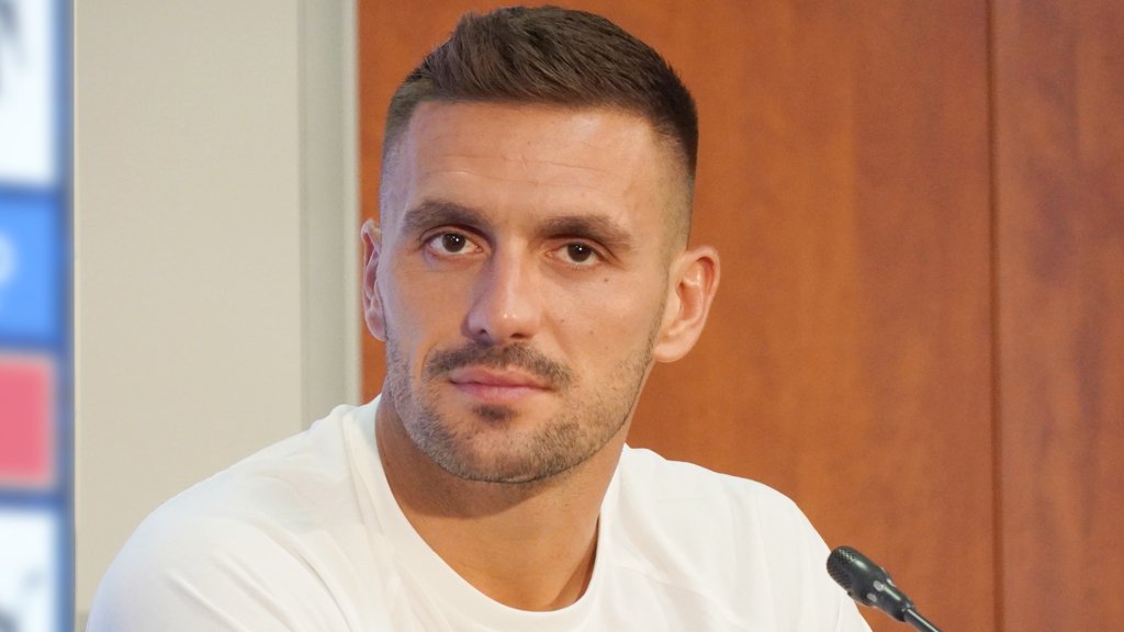 OVO JE DUŠAN TADIĆ KAKVOG NE POZNAJETE: Otišao od kuće kao dete ...
