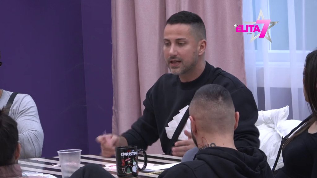 'NEMA LOGIKE U TVOM PONAŠANJU, ZATO TE SVI NAZIVAJU FOLIRANTOM!' Đedović pokušao da objasni ...