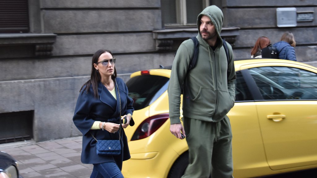 PINK.RS PAPARACO! Prija i Filip uhvaćeni u STROGOM CENTRU BEOGRADA ...