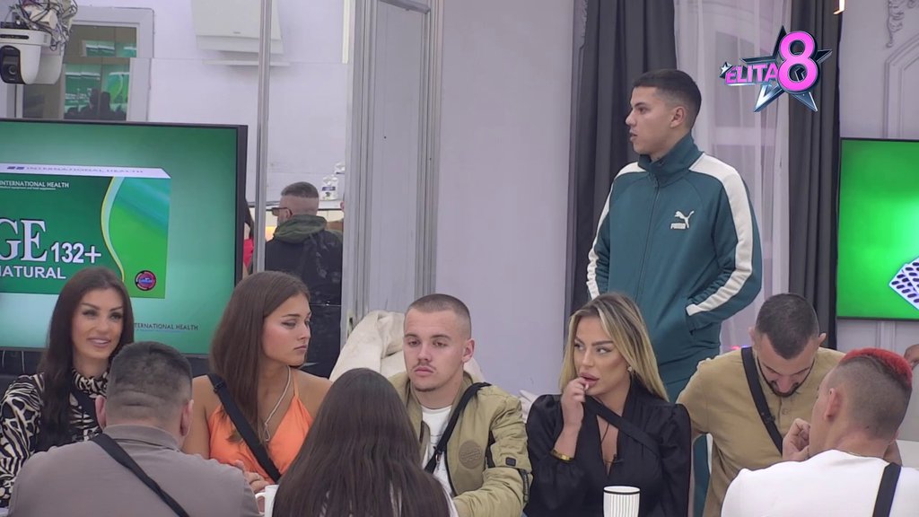 Ona je jaka žena: Peja priznao da mu je drago što Zlata podržava Enu ...