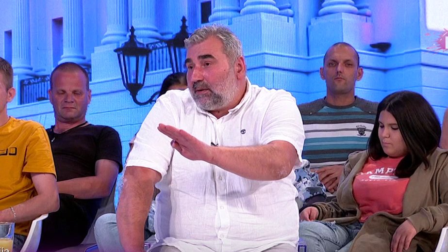 'ZAŠTO JE PLANIRALA BUDUĆNOST AKO JE MANIJAK?!' Miki ne prestaje da ...