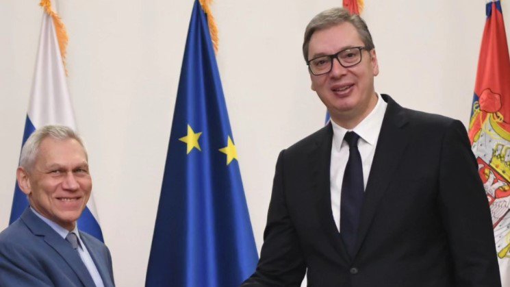 VUČIĆ SE SASTAO SA HARČENKOM: Upoznao sam ambasadora Ruske Federacije ...