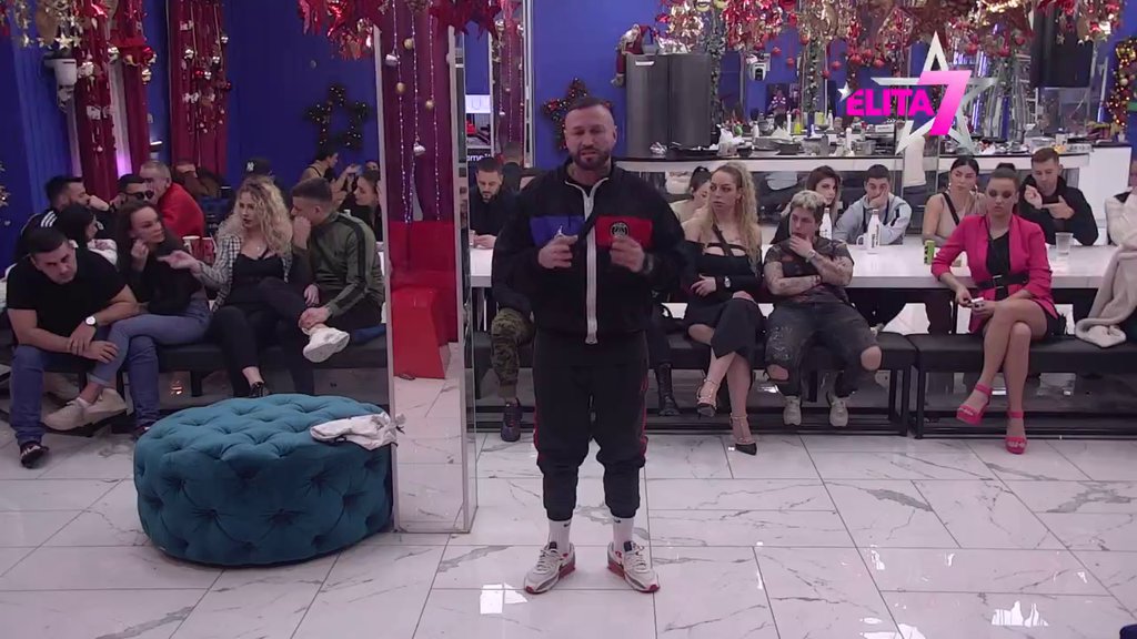 'TOTALNO SE POGUBILA U RIJALITIJU, NEMA JE NA MAPI!' Ša i Miona osuli ...