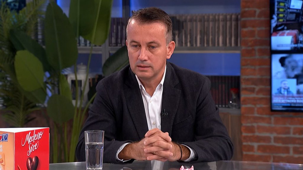 'Plenum je samoproglašeno telo one glasne i agresivne grupe' Adam ...