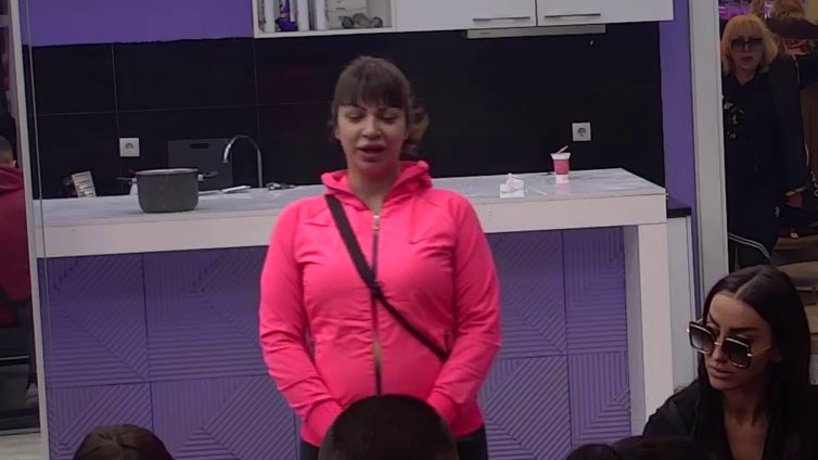 OVO IH JE ŠOKIRALO! Nakon klipa gde muva Bilala, Miljana pozdravila ...