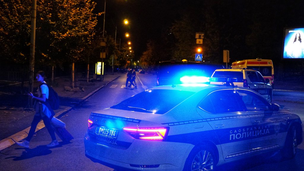 Zarila suprugu NOŽ U GRUDI nakon svađe u stanu: Horor u Zemunu | pink.rs