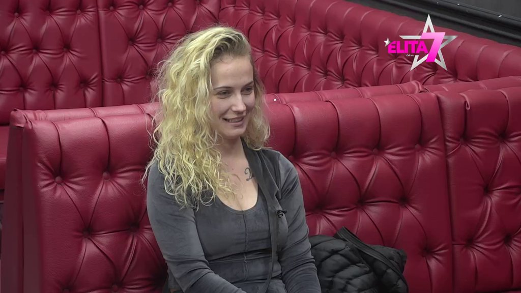 'ONA JE OZBILJAN FOLIRANT!' Milica Veličković ubacila u petu brzinu, pa ...