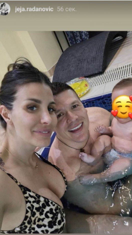 PRVA ZAJEDNIČKA FOTKA NAKON ŠTO JE PRETUČENA! Evo gde se nalazi i u kakvom je stanju Jelena ...