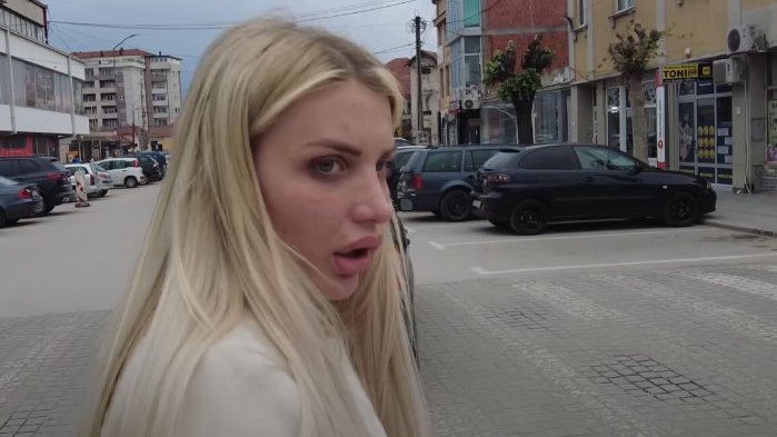 'JE L' SE OVDE DEVOJKE PROSTITUIŠU PO KAFANAMA?!' Milica Kemez otišla u Bujanovac da konačno ...
