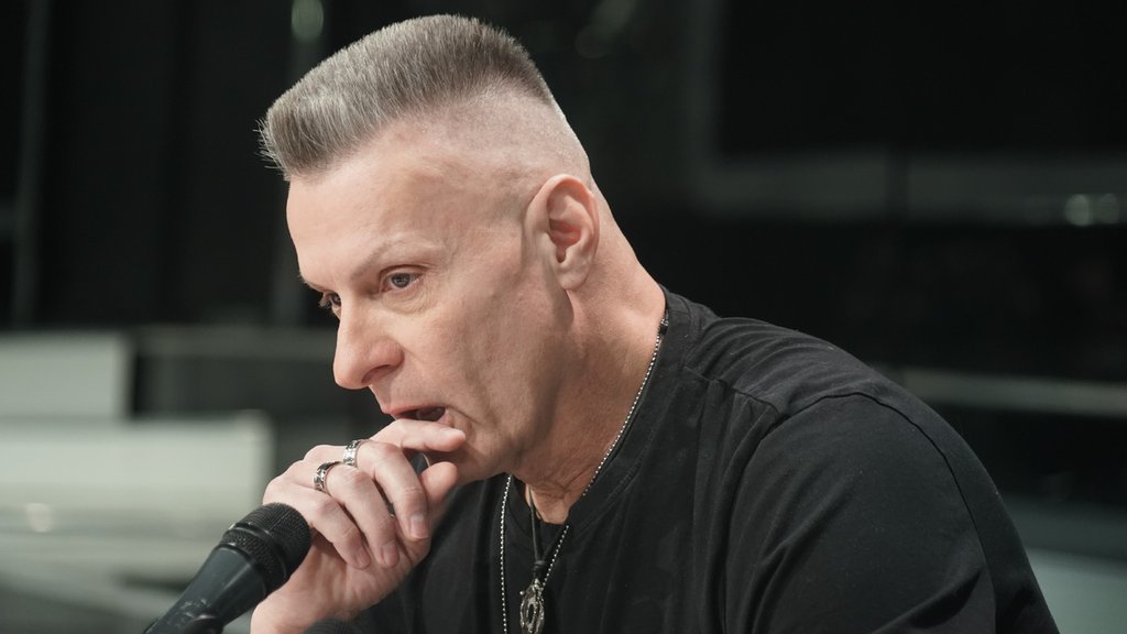 IMAJU OZBILJNE POVREDE, OTKAZUJU IM PLUĆA! Đorđe David o stanju ...