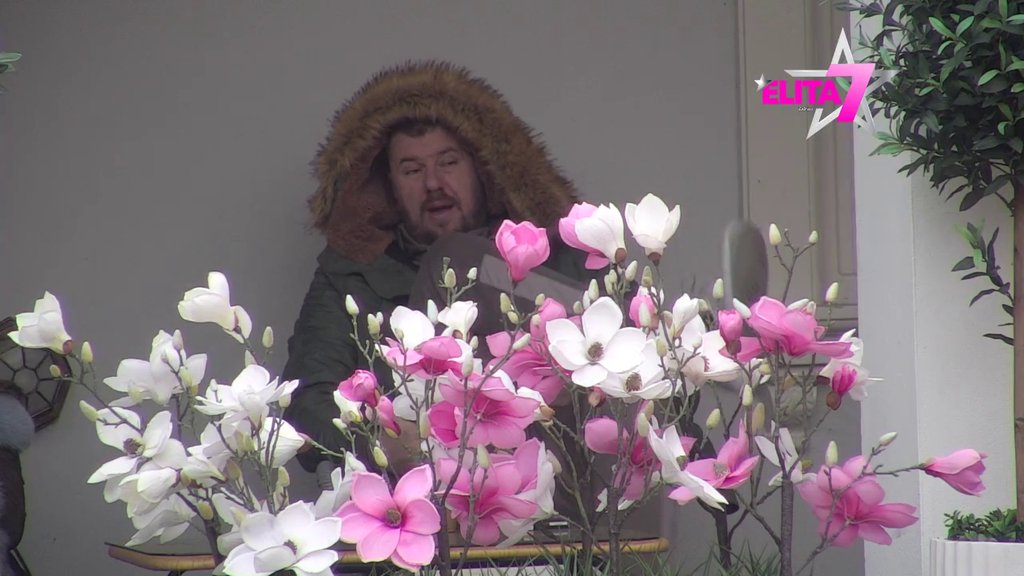 SPREMNI DA STANU NA LUDI KAMEN! Janjuš i Aneli napravili spisak zvanica ...