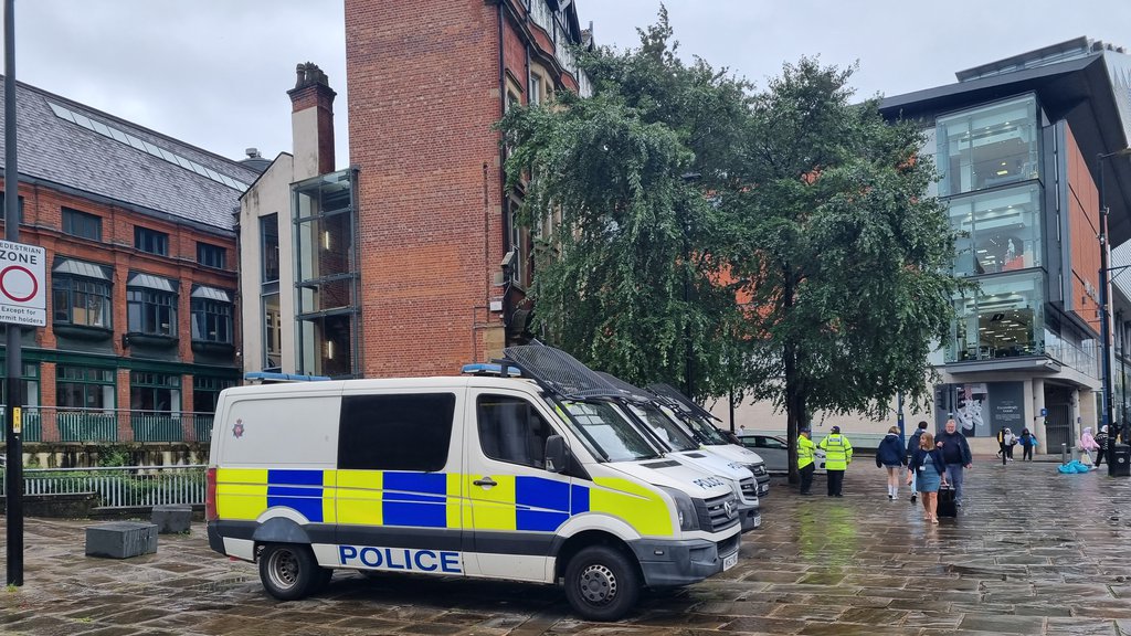 MAJKA BRUTALNO UBIJENA, njena mala deca je pronašla s ranom u grudima ...