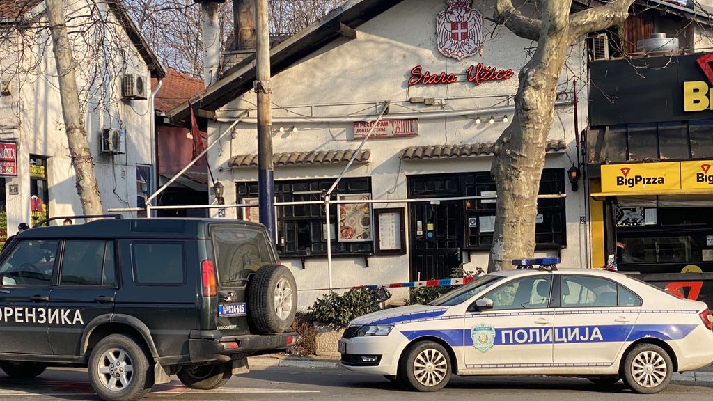 PUCNJAVA U POZNATOM BEOGRADSKOM RESTORANU: Ranjen muškarac, u toku je potraga za napadačem | pink.rs