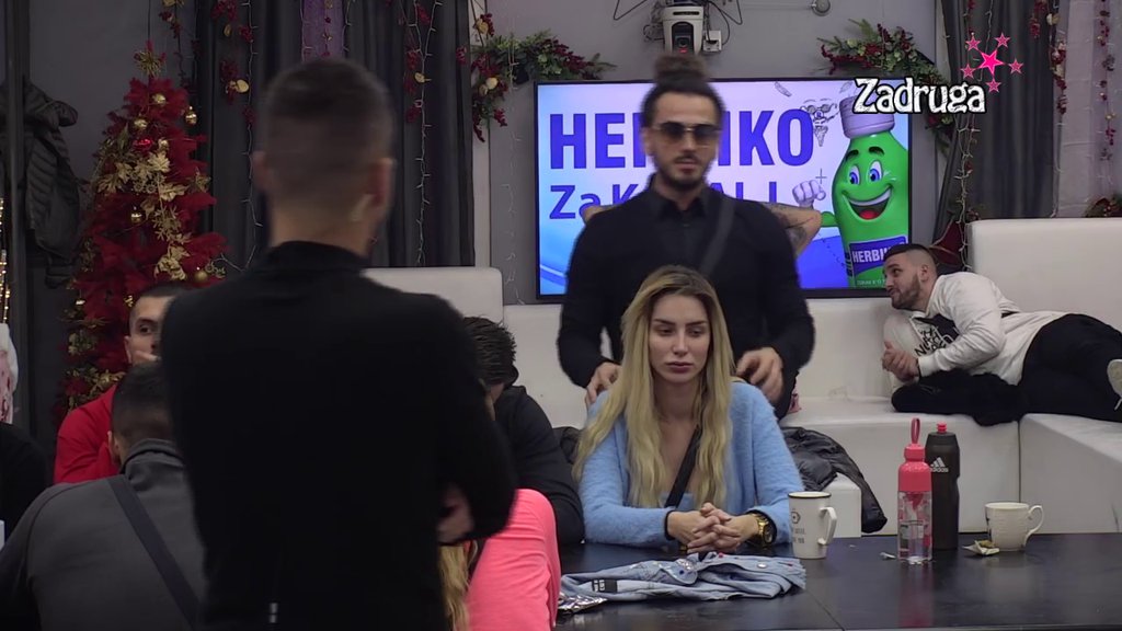 REKAO SAM ZA NJU DA JE OLOŠ... Labunski otkrio kako je izgleda SUSRET Aleks i Dejana pred ulazak ...