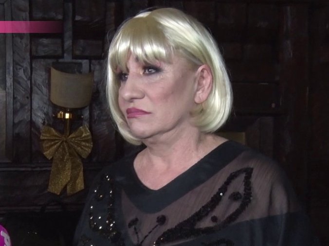 pink.rs | MAJKA JE PROČITALA DELOVE OČEVOG DNEVNIKA: Sandra Rešić ...