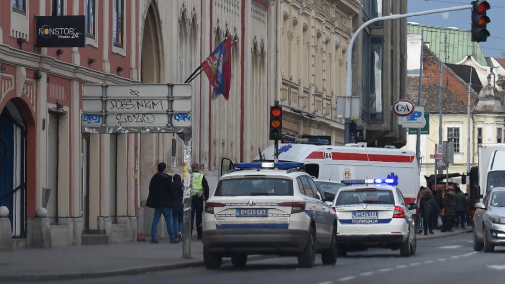 BEZ VODE DANAS ULICE NA VOŽDOVCU I U ZEMUNU: Delovi 6 opština i bez struje, ovo je spisak ulica ...