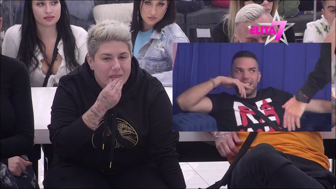 'MISLILA SAM DA APLAUDIRAMO!' Matora ŠOKIRANA snimkom flerta Anđela i ... 'MISLILA SAM DA APLAUDIRAMO!' Matora ŠOKIRANA snimkom flerta Anđela i ...